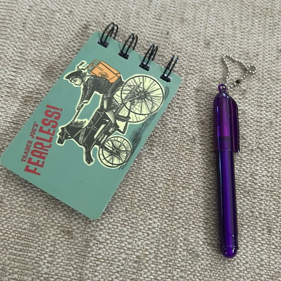 Trader Joe'S | Office | Trader Joes Recycled Gift Card Notepad With Pen ...